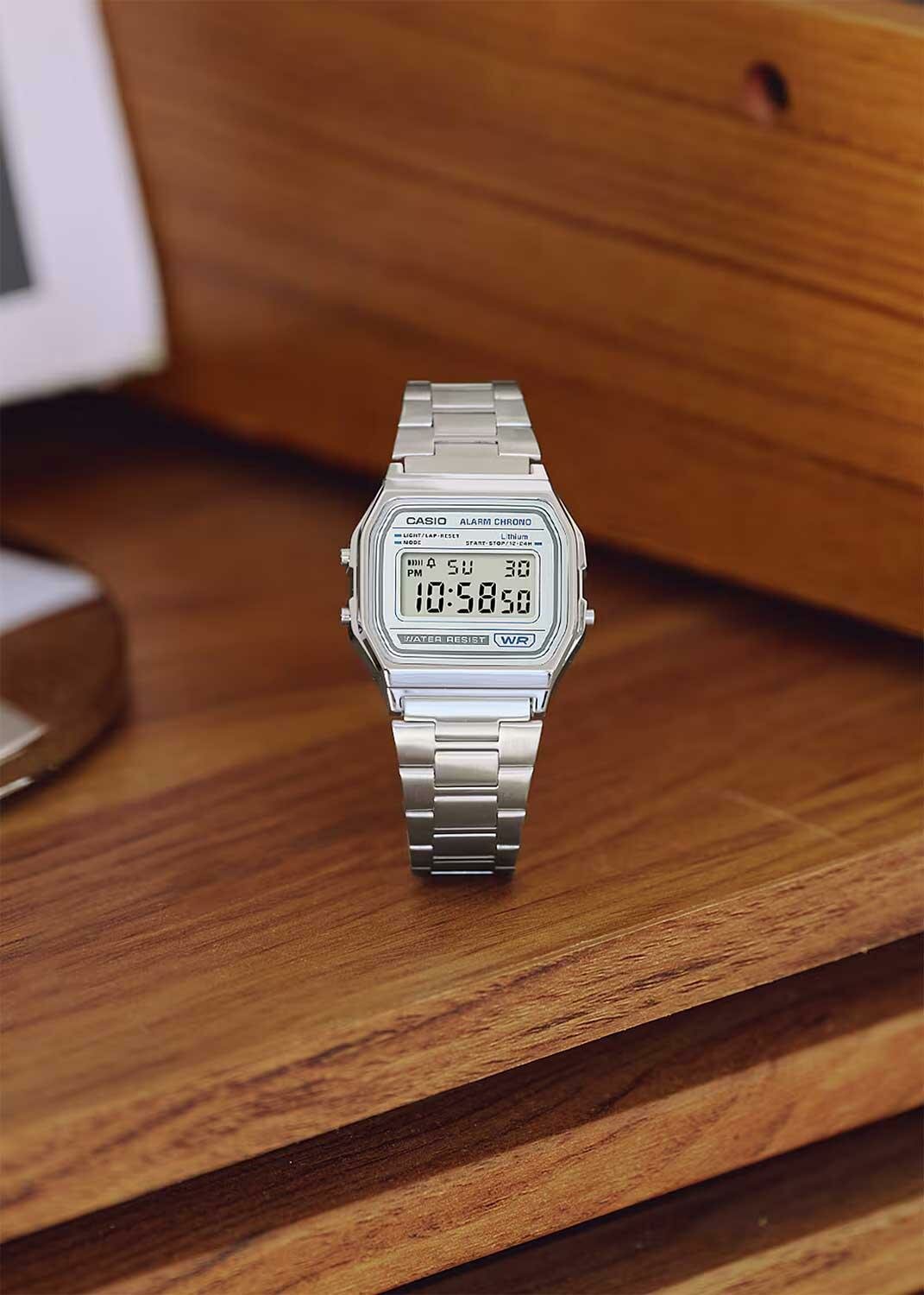 Наручные часы CASIO, серебряный — фото 1