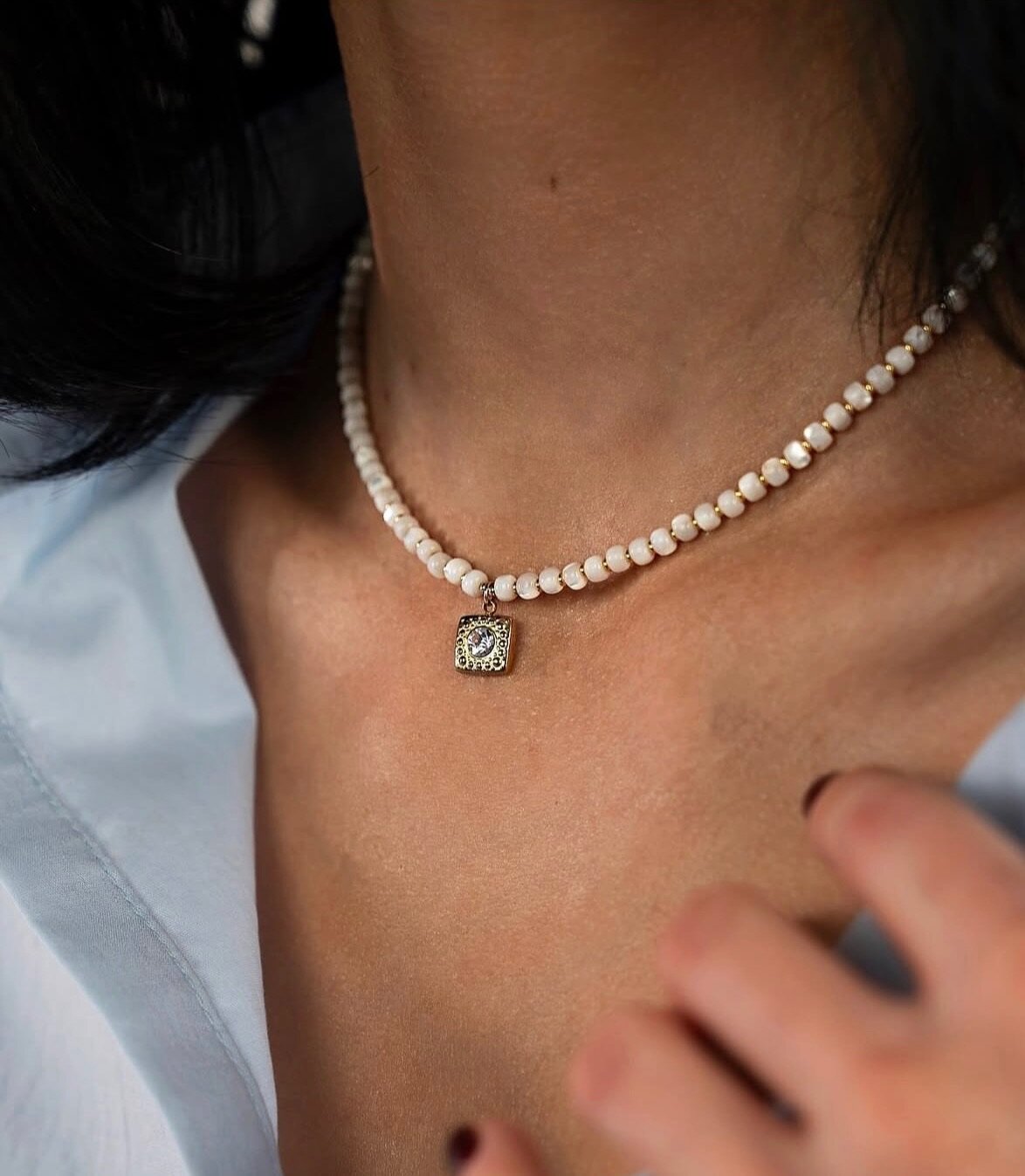 Колье, фианит, перламутр