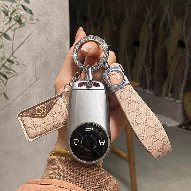 Чехол для ключей Volkswagen с кожаным ремешком, кристальным кольцом, конвертной упаковкой, включая лошадиный каблук