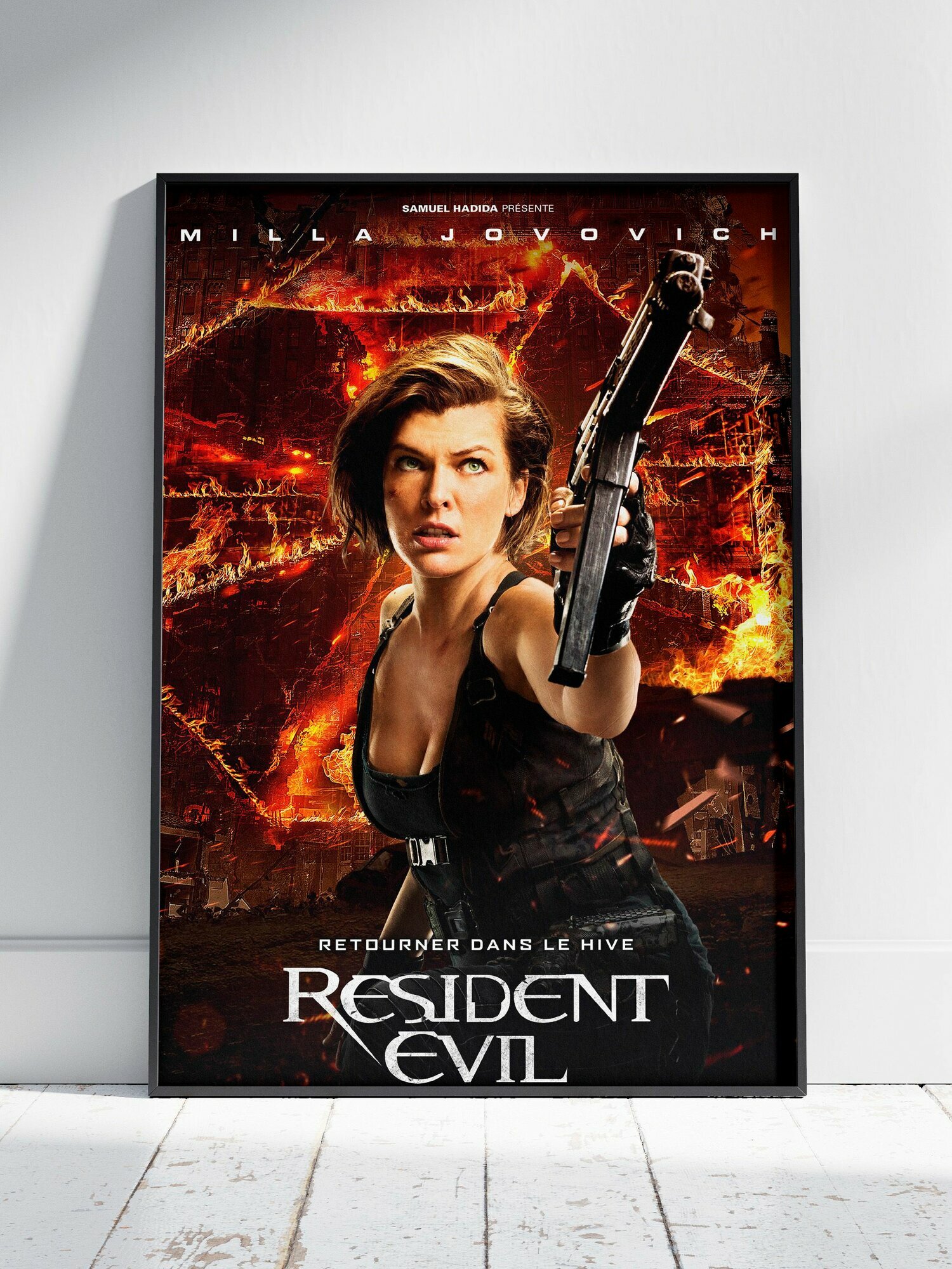 Плакат на стену для интерьера Мила Йовович (Milla Jovovich 6) - Постер по актеру фильма, кино, сериала формата A4 (21x30 см)