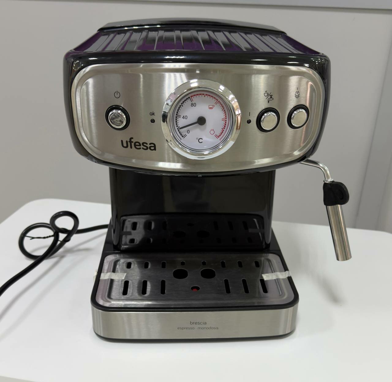 Кофеварка UFESA CE7244 Brescia