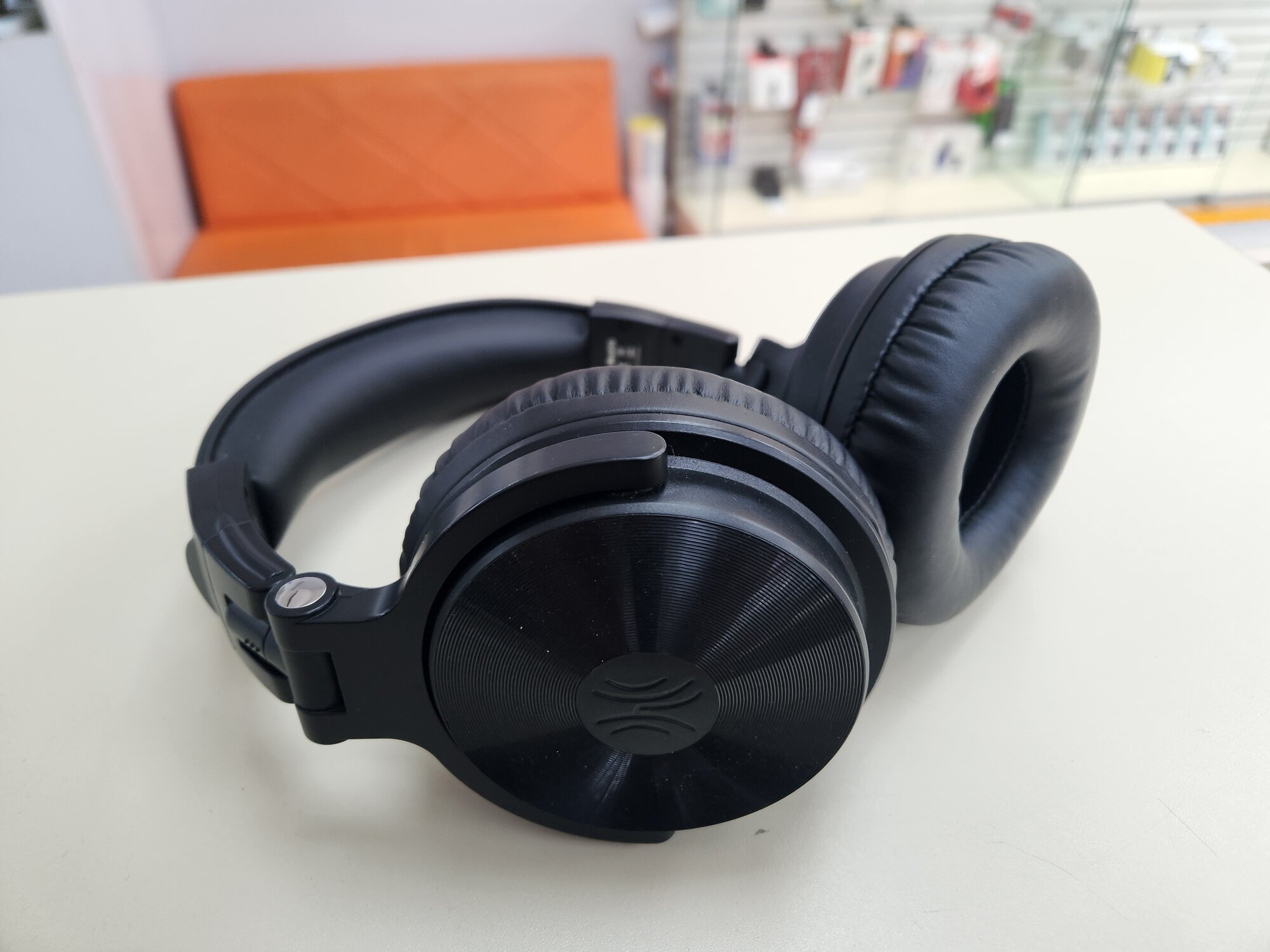 Беспроводные наушники OneOdio Y80B , Bluetooth, чёрные БУ уценка