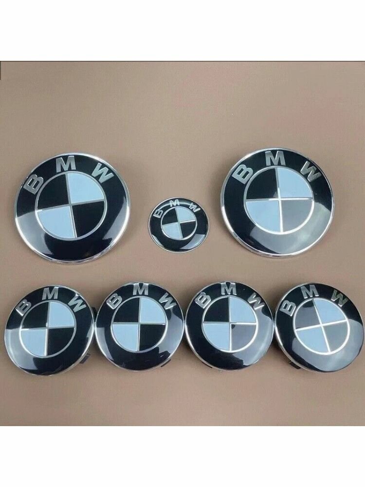 Набор из 7 предметов BMW черно-белый значок 82 мм+74 мм+56 мм*4+45 мм