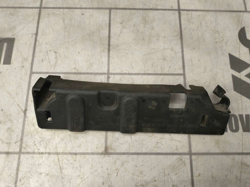 Крышка Renault Megane 2 02-09