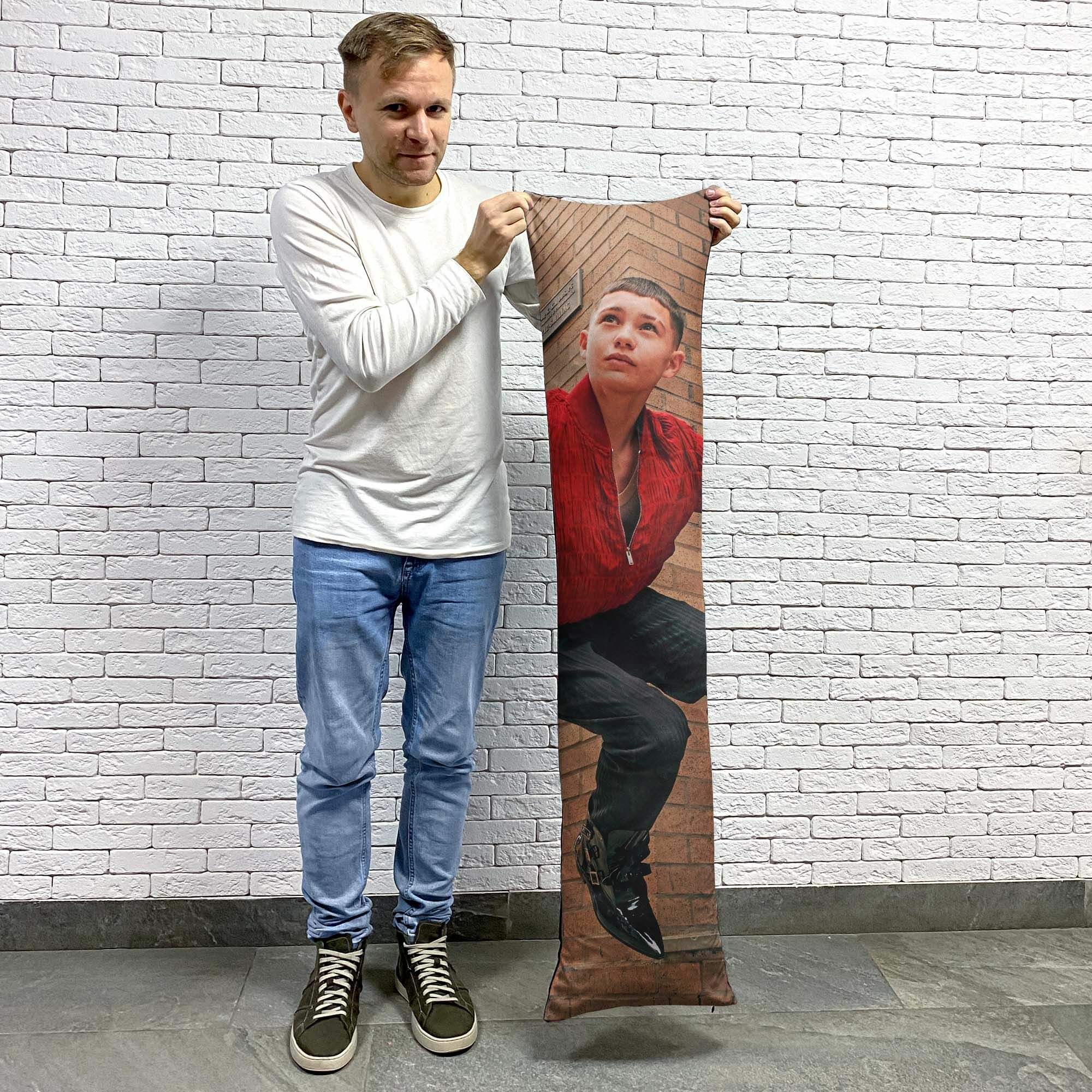 Подушка дакимакура Джейвон Уолтон 35x140 см