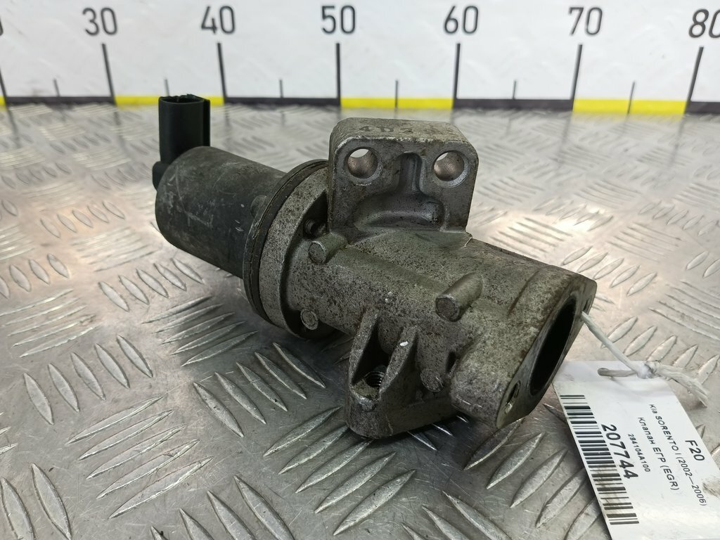 Клапан ЕГР (EGR) Б/У для Kia SORENTO I (2002—2006) 284104A100