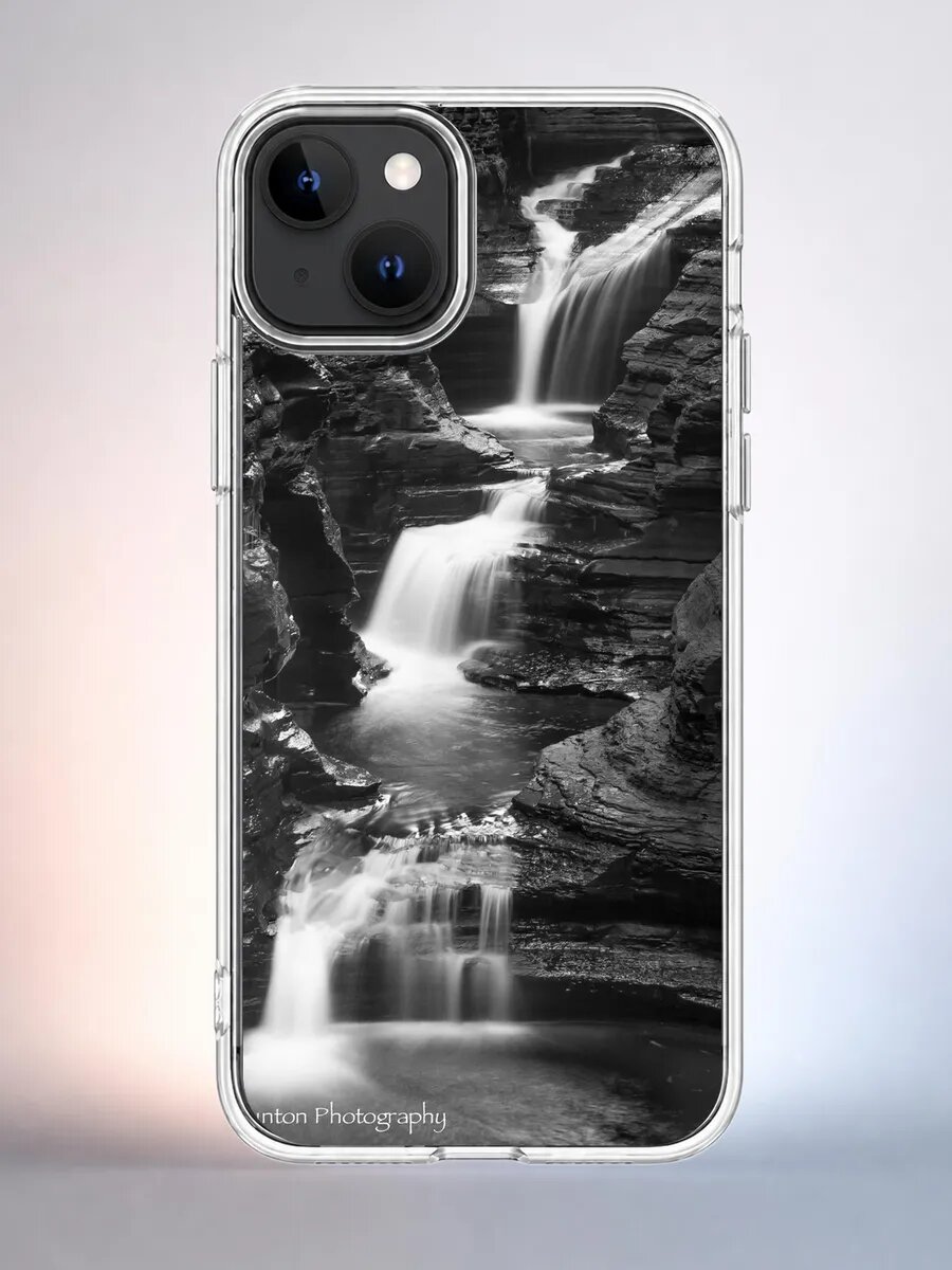 Чехол iPhone 14 водопад каньон силиконовый