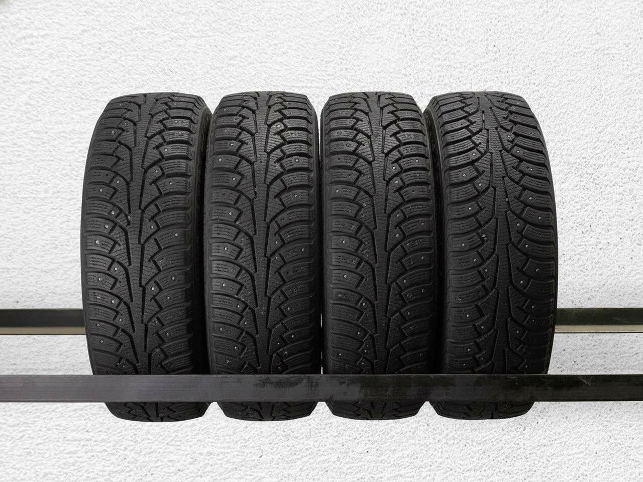 Комплект (4 шт) зимних БУ шин шипованные Nokian Nordman 5 185/60 R15 25.0% износ PT0009926 TSB050566