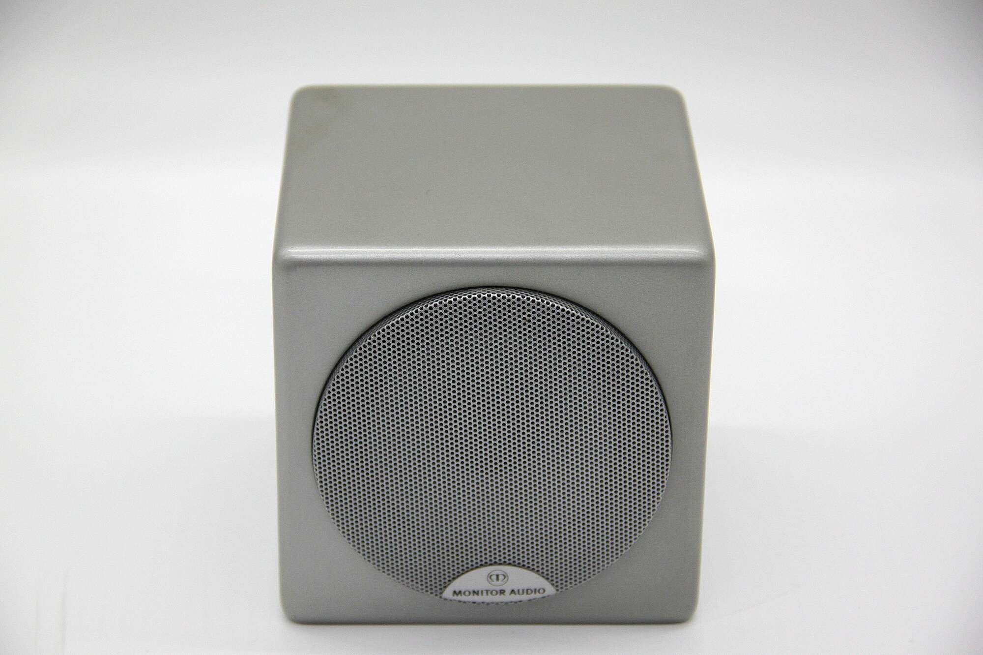Полочная акустика Monitor Audio Radius 45 (1шт)
