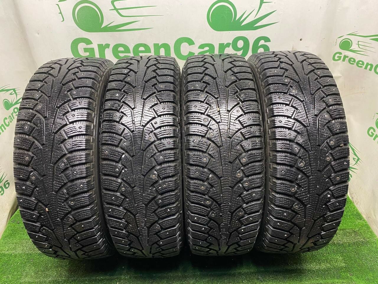 Комплект (4 шт) зимних БУ шин Nokian Tyres Hakkapeliitta 5 SUV 225/65 R17 20% износ HOS567228