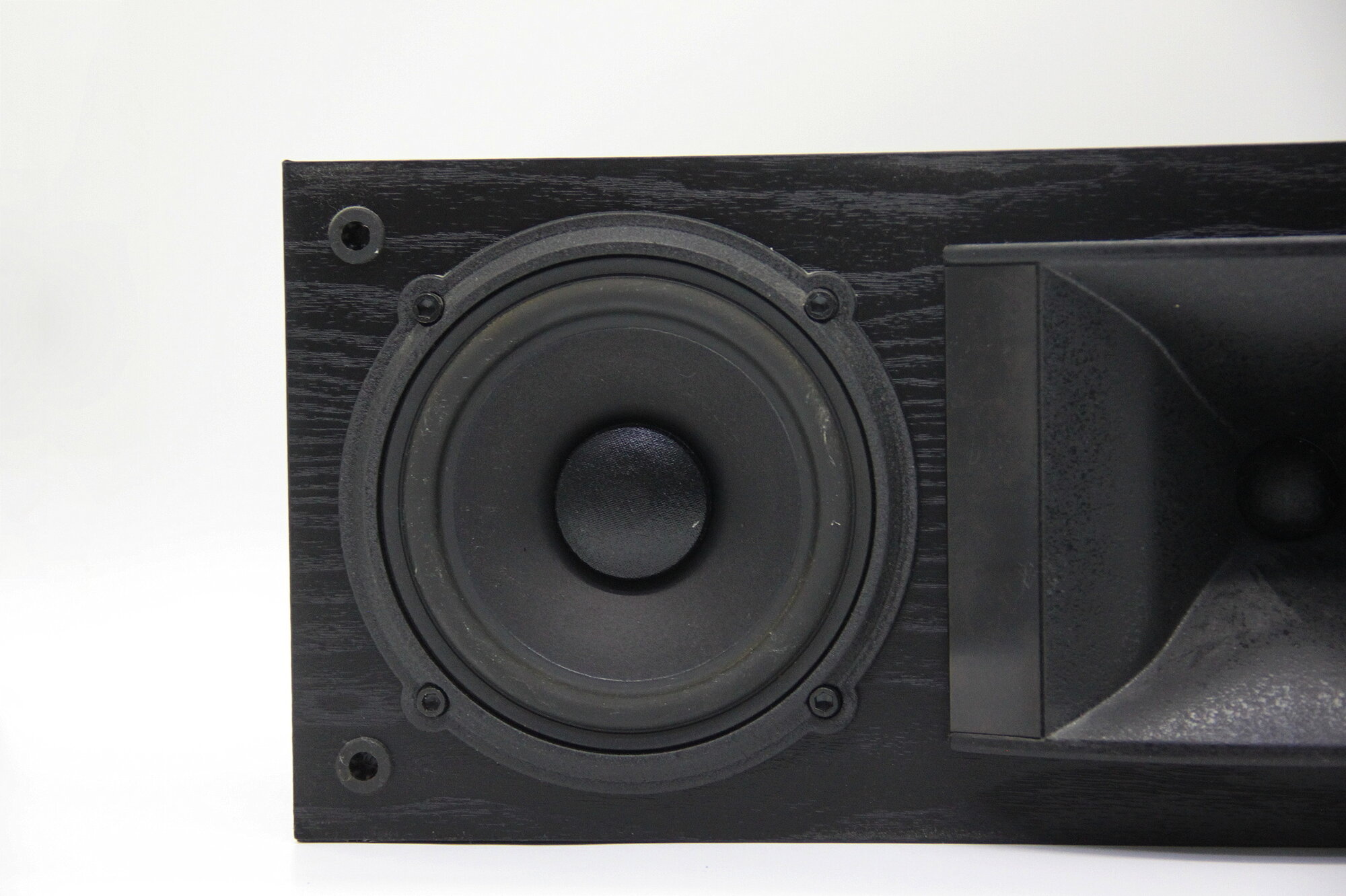 Центральный канал JBL SVA Center