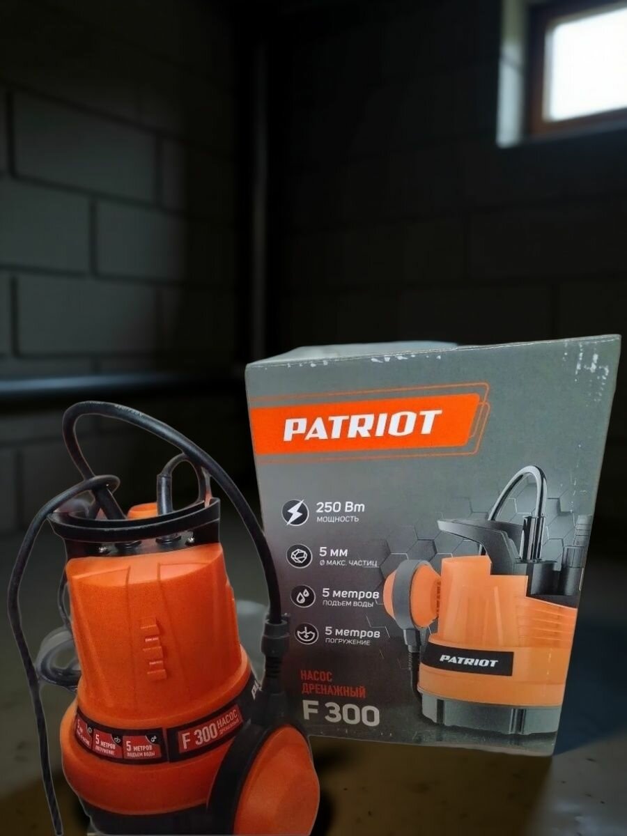 Насос дренажный для чистой воды PATRIOT F 300