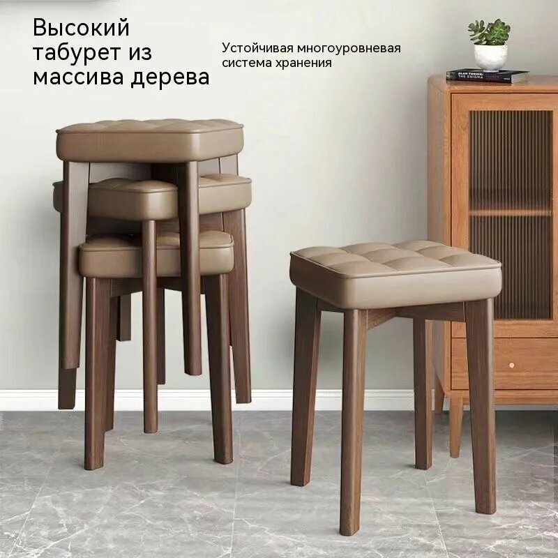 Компактный табурет с мягким верхом, ореховые ножки, чёрная экокожа, форма буханки — фото 1