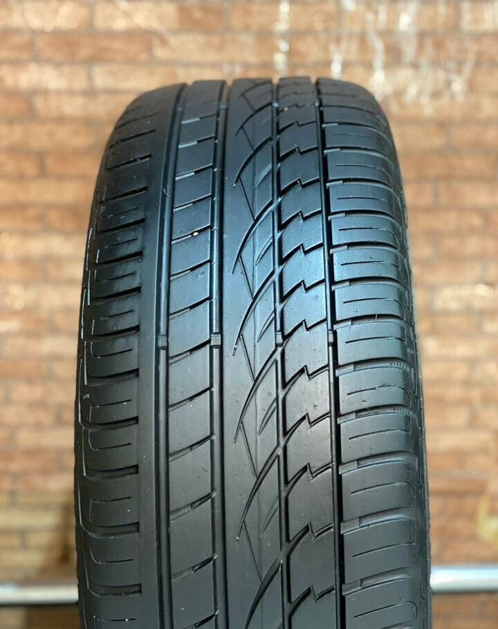 Continental ContiCrossContact UHP 235/50 R18