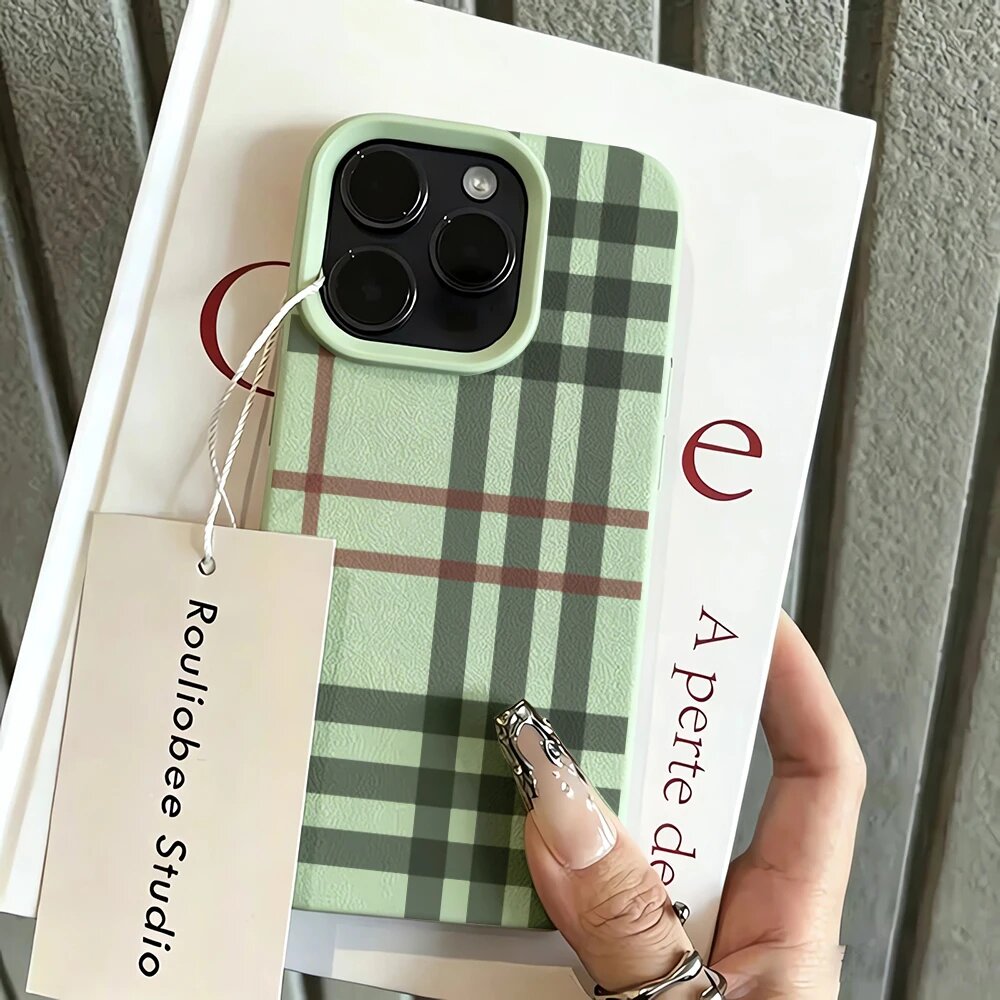 Чехол для iPhone в клетку, зеленый, матовый