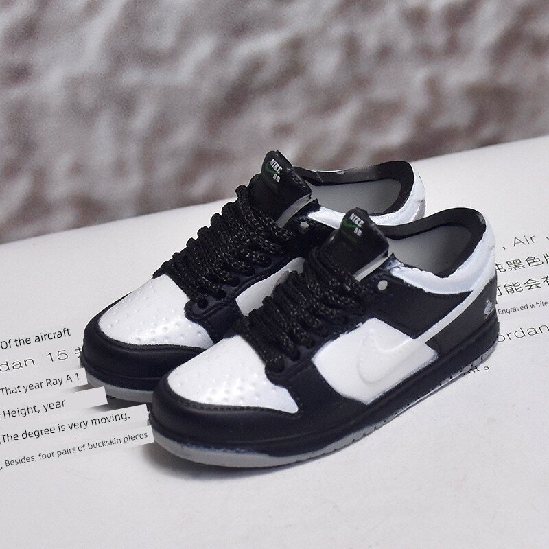 Мини-модель кроссовка DUNK 1/6 масштаба Panda Dove для стола и автомобиля, подарок