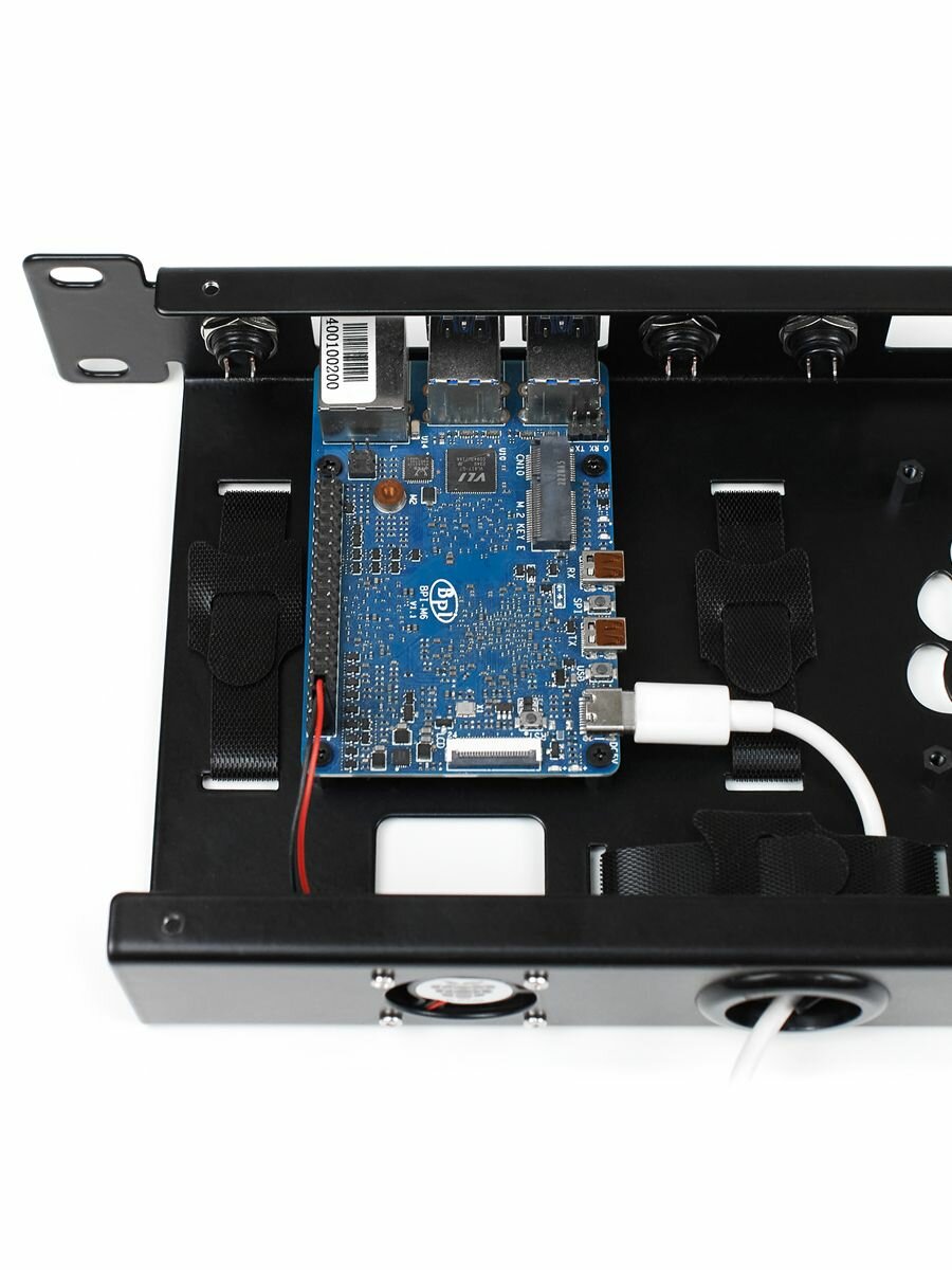 Корпус для Raspberry Pi 19" 1U Eruscus Blade — фото 1