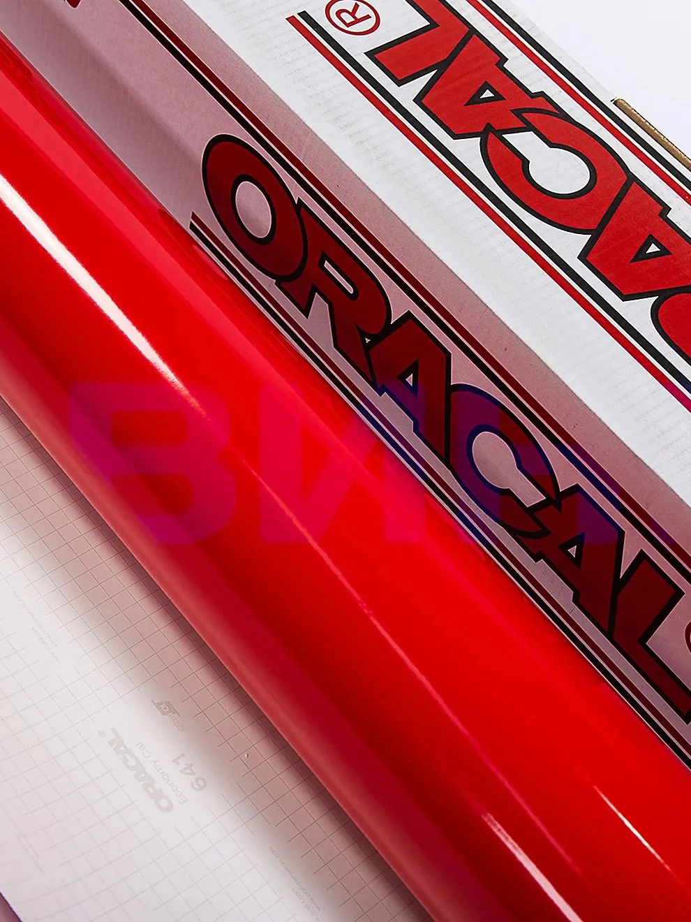 Пленка самоклеящаяся Oracal 641 G 032 1*50 м светло-красная, глянцевая, рулон