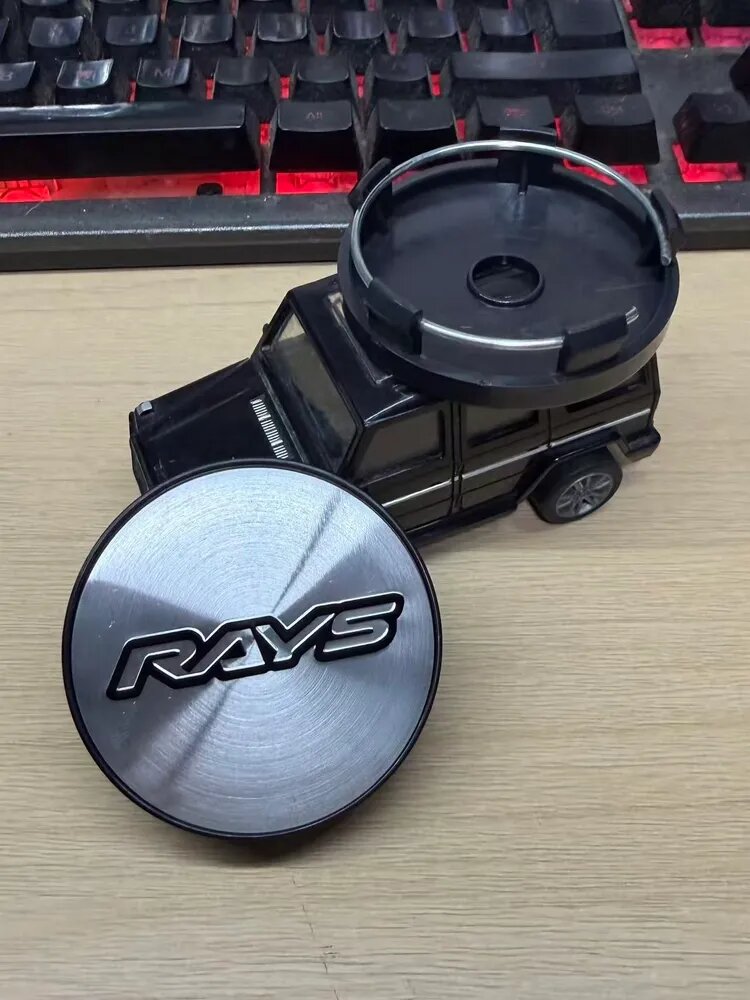 Колпачки заглушки на литые диски RAYS 60/57/9 мм, 4 шт. На диск Ауди LADA влезут.