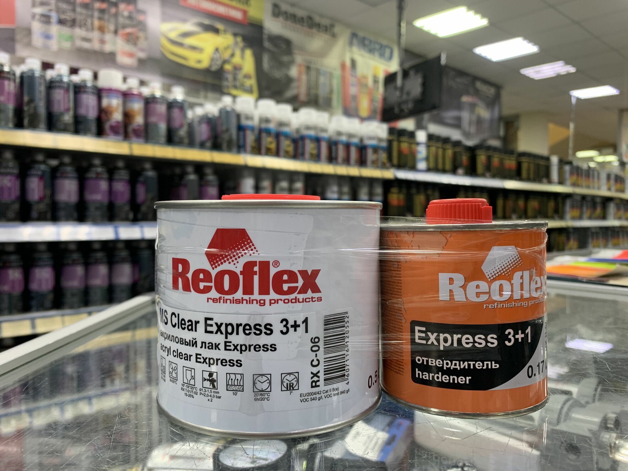 Лак автомобильный прозрачный Reoflex Clear Express MS 3+1 RX C-06 Акриловый лак автомобильный Акриловый лак 2 K 0.5 л. + отвердитель Express 3+1 0.17 л.
