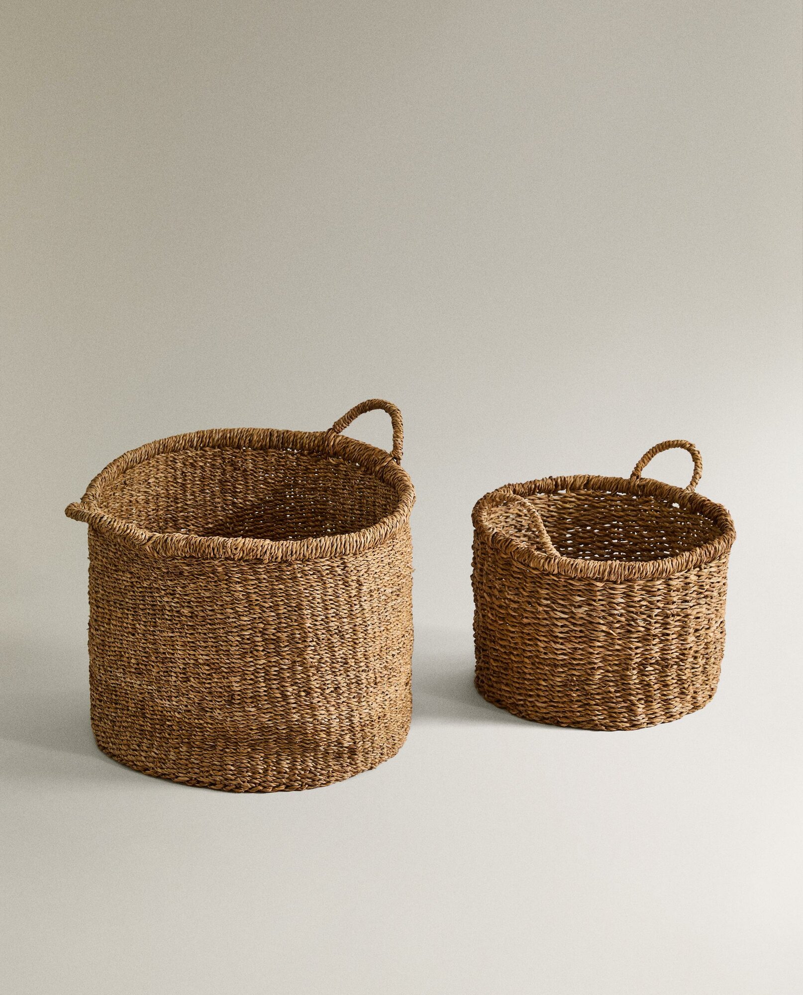 Большая корзина из морской травы с ручками, 40 x 50 x 50 cm , brown. Бренд - Zara Home