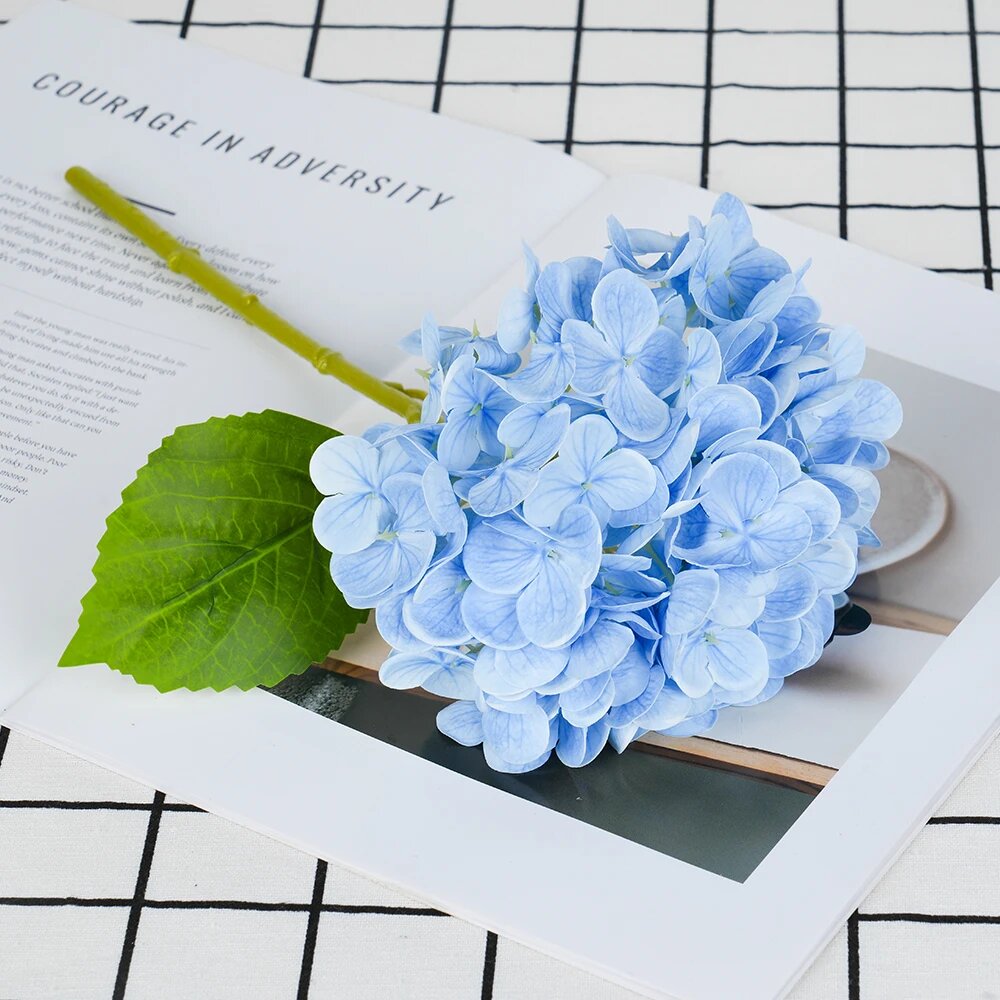 Искусственные гортензии Light Blue