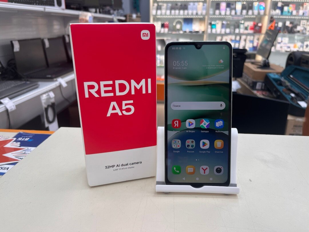 Смартфон Xiaomi Redmi A5, процессор UNISOC T7250, 5200 мАч, 3/64 ГБ Global, Озеро зеленый, б/у