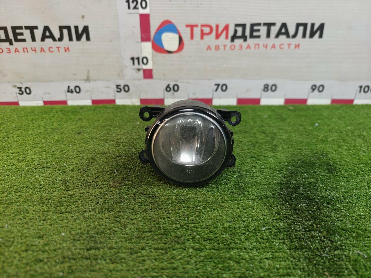 Фара противотуманная Renault Duster 1.4 H5H 2021 перед. (б/у)