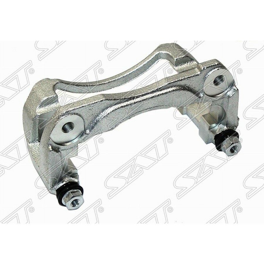 Скоба FR суппорта LH TOYOTA CAMRY ACV40 (с направляющими) SAT ST4772233340