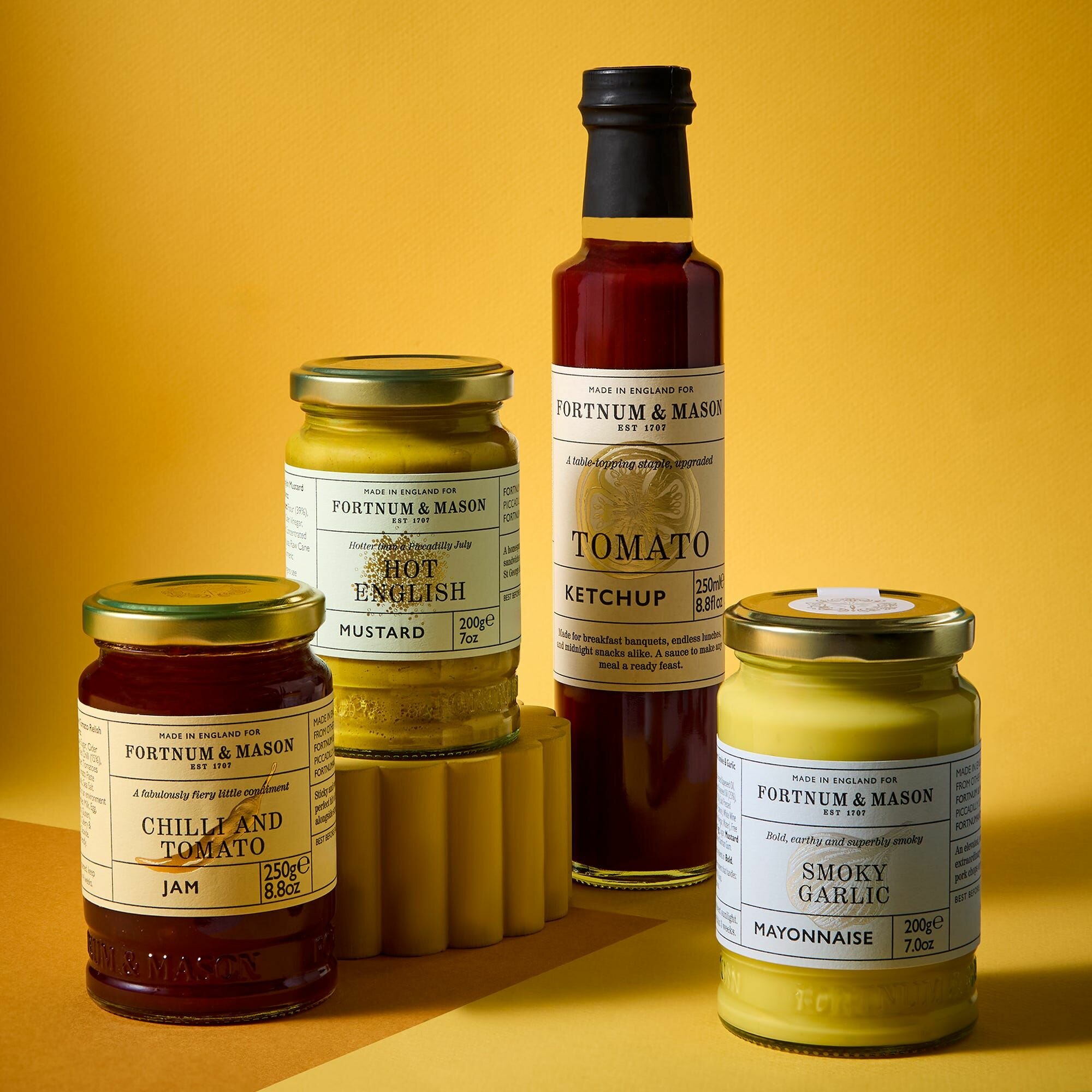Fortnum&Mason Выбор соусов для барбекю - идеальный набор для жарки с томатным соусом и горчицей