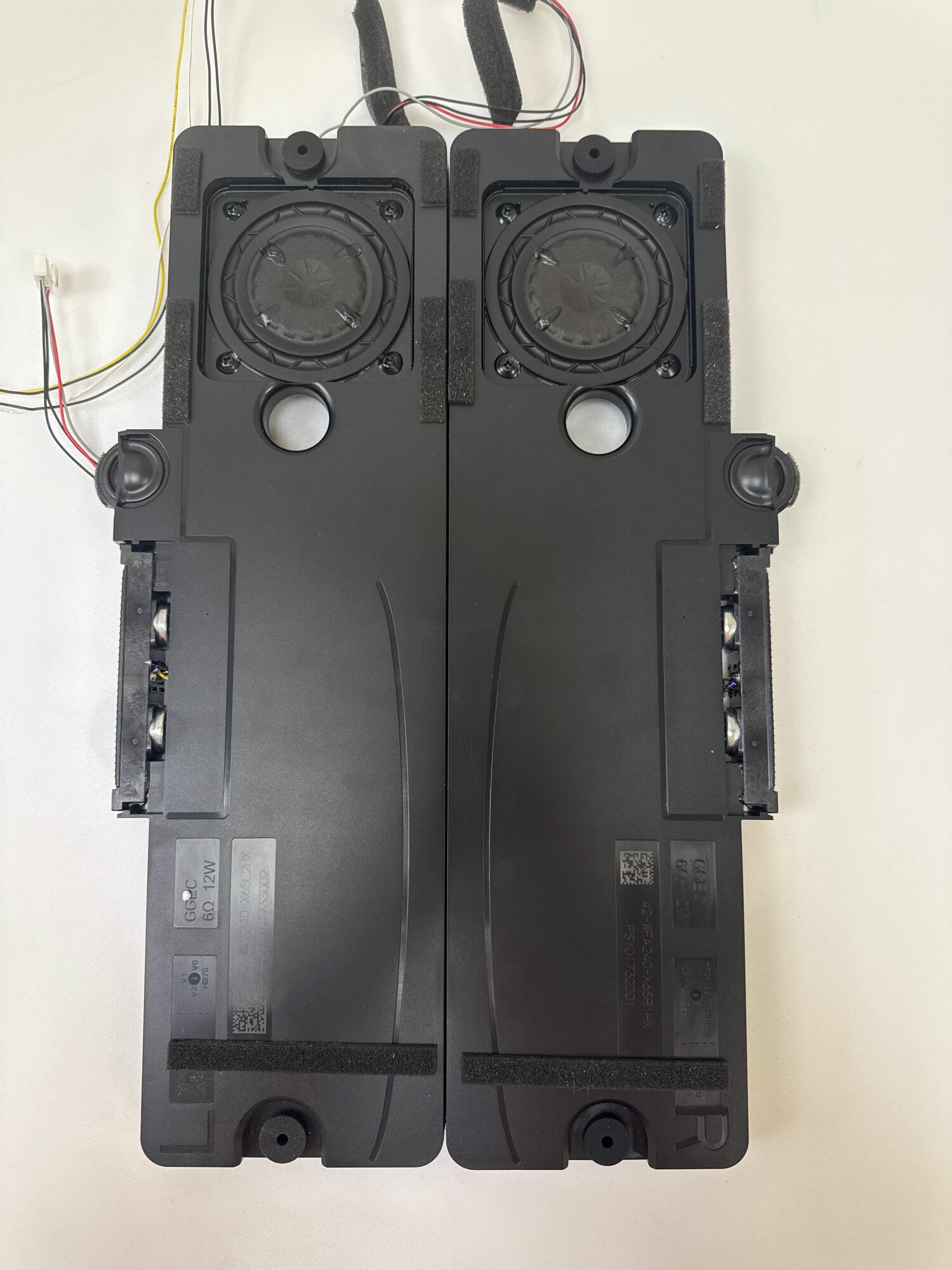 Динамик комплект 2 шт, для телевизора Яндекс YNDX-00102 P: SG6451D02-3 ver2.1