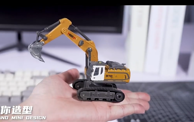 Радиоуправляемый мини-экскаватор, 1:64, с пультом ДУ, свет, звук, питание от аккумулятора