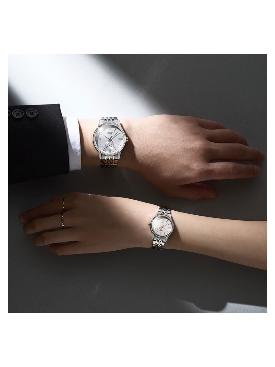 Наручные часы CASIO — фото 1