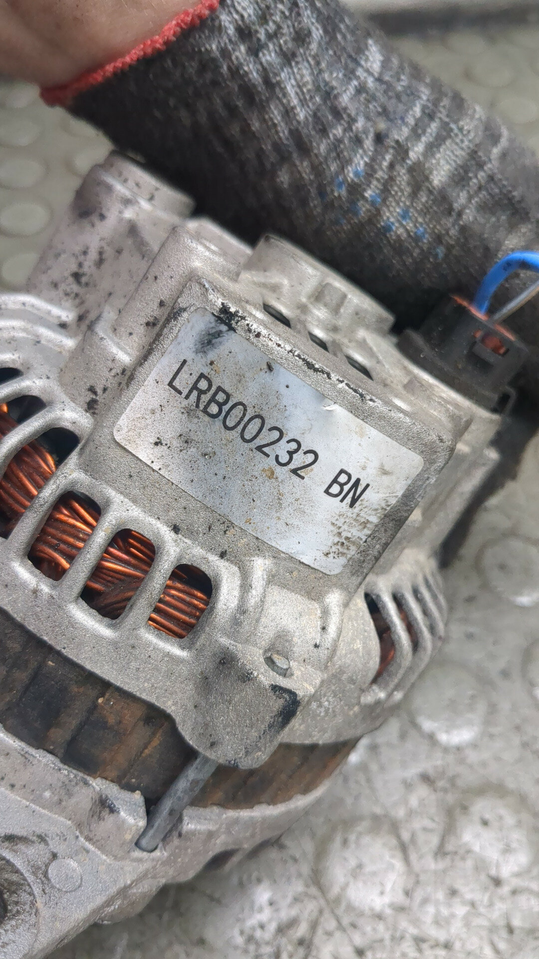 Генератор Hyundai Getz Б/У — фото 1