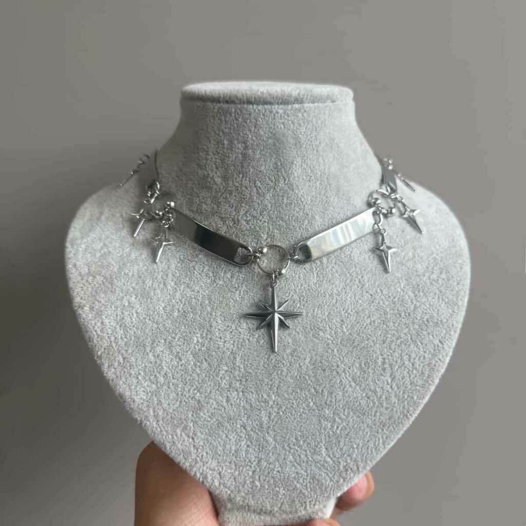 Колье