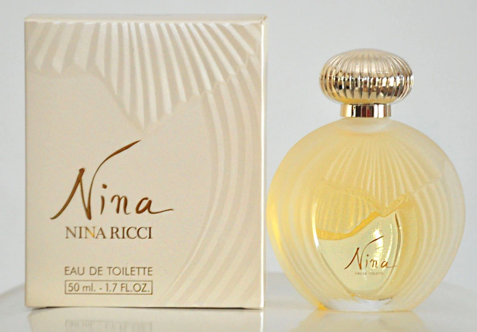 Женские духи Nina Ricci Nina 50 мл без спрея - Нина Ричи Нина Яблоко
