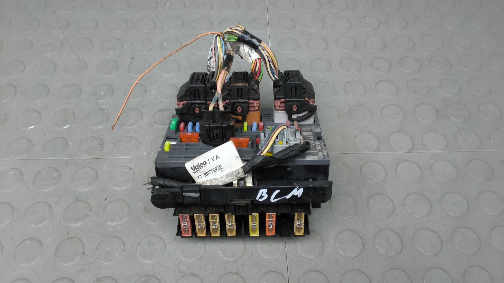 Блок бортовой сети (блок управления BCM) CITROEN C5 2, Номер 9807028580
