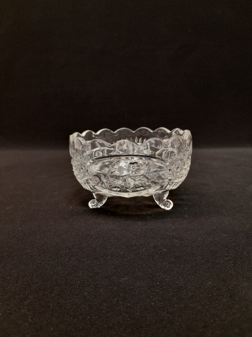 Винтажная ваза конфетница, хрусталь в прессе 115 мм, СССР