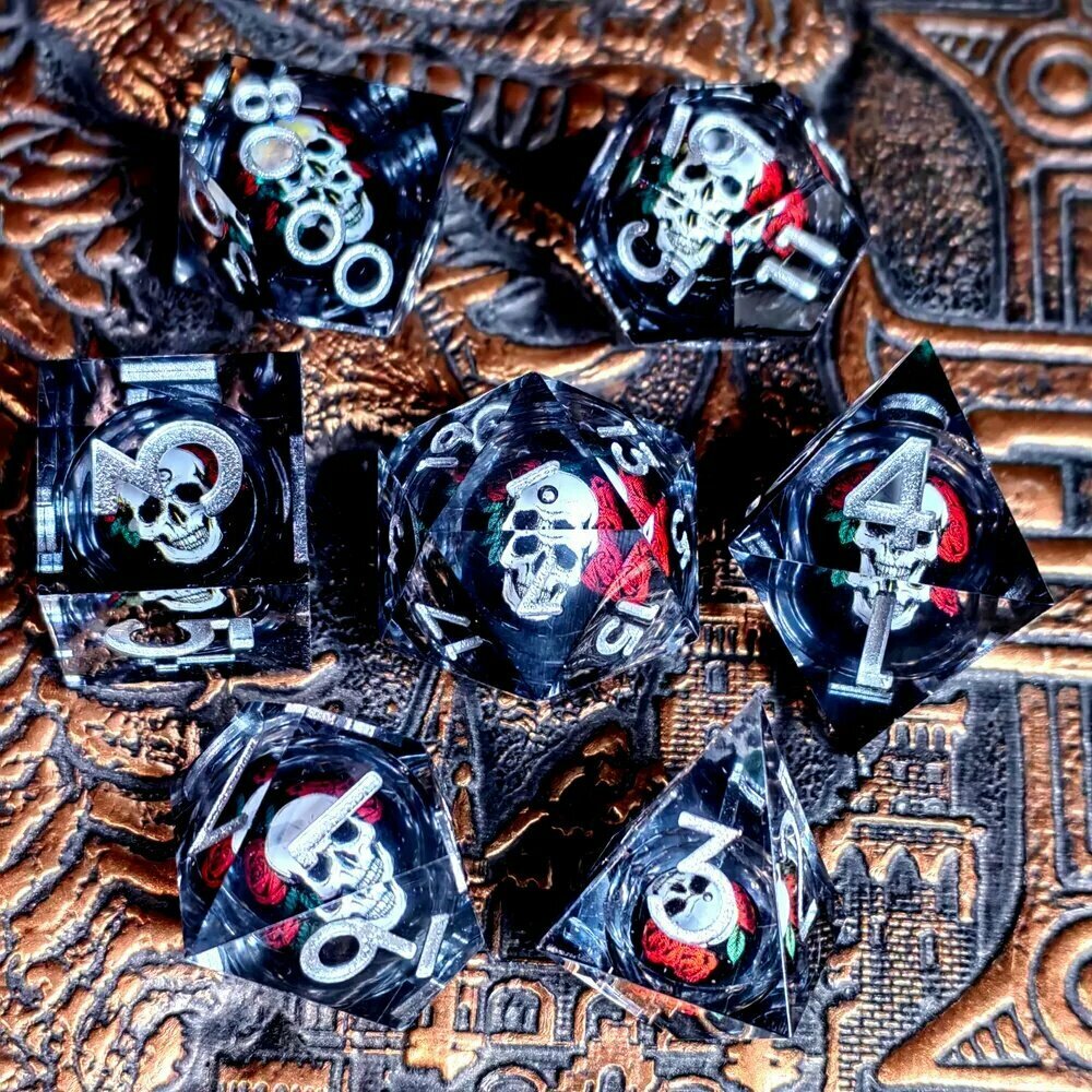 Набор кубиков для DnD - прозрачные игральные кости из смолы с драконьим глазом, серебристые цифры, дайсы для настольных игр и Dungeons & Dragons
