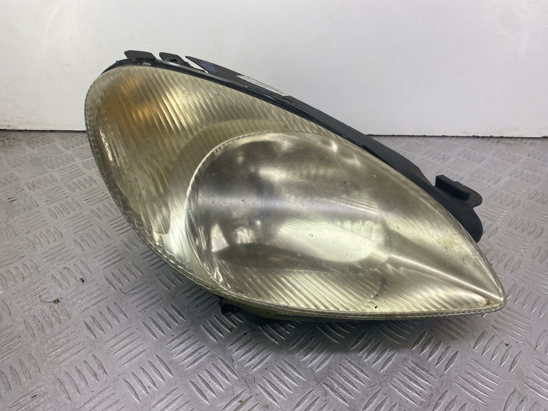 Фара правая Citroen Xsara Picasso (1999 - 2004) 9631494980
