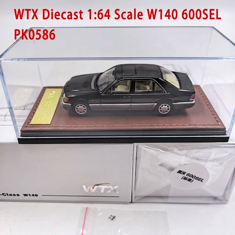 WTX 1:64 W140 600SEL, черный