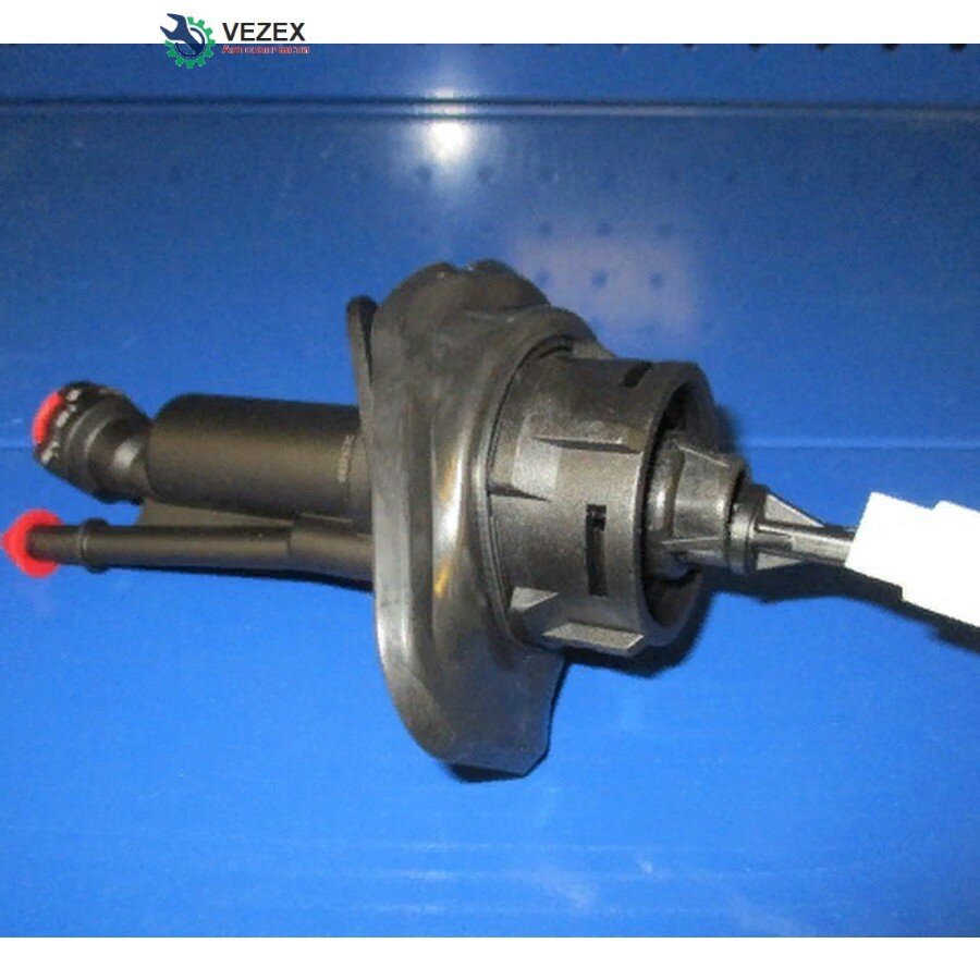 FORD 1863548 цилиндр сцепления главный!\ Ford Focus, Mazda 3 03>