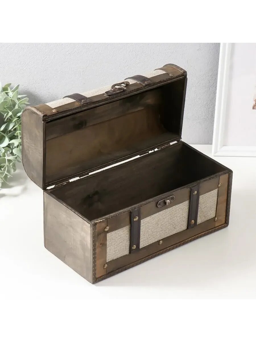 Элегантная деревянная шкатулка-сундучок для хранения