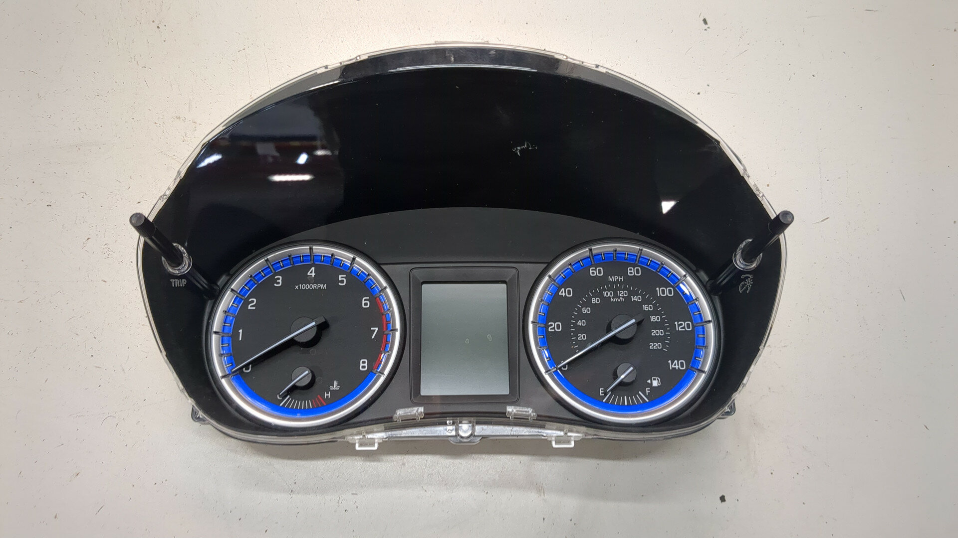 Приборная панель Suzuki SX4 Б/У