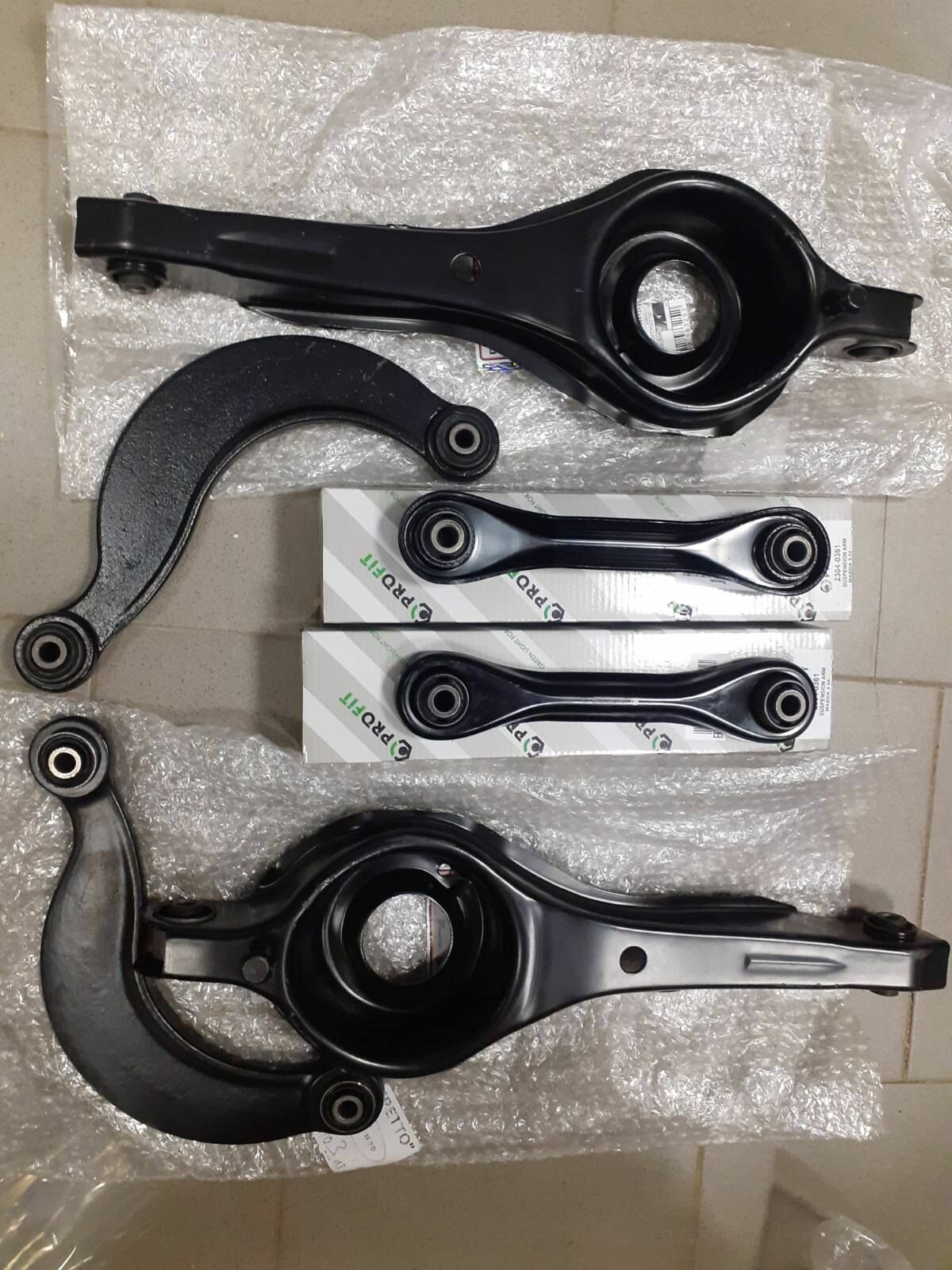 Комплект рычагов задней подвески форд фокус 2 ford focus 2. Р