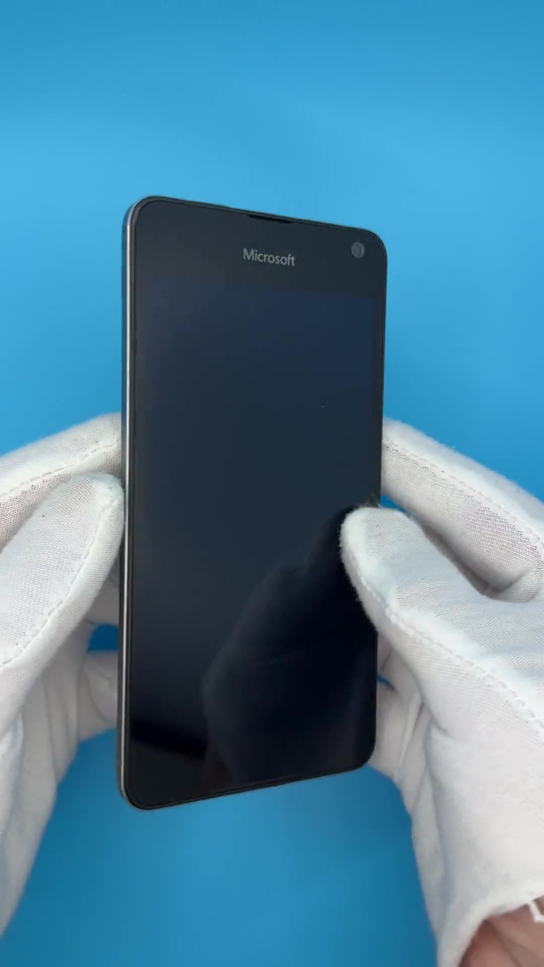 Смартфон Microsoft Lumia 650 — фото 1