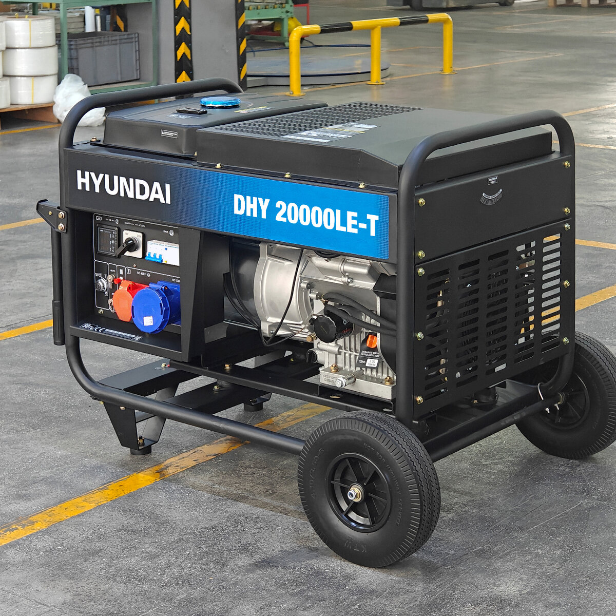 Дизельный генератор Hyundai DHY 20000LE-T 15 кВт, электростартер, 1/3 фазы