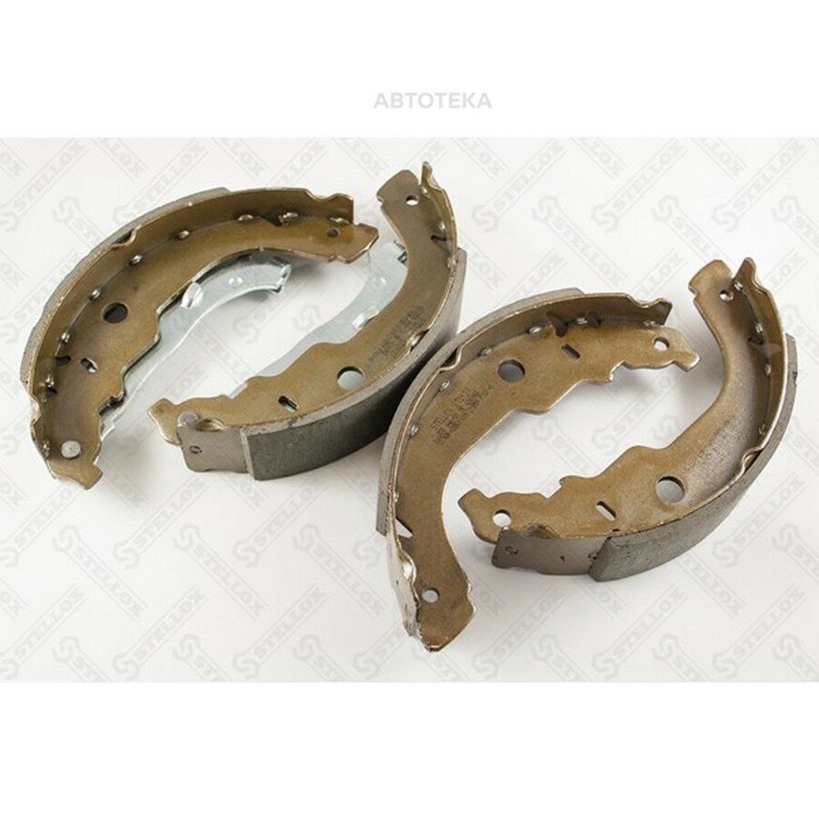 Колодки тормозные CITROEN C3/DS3/ PEUGEOT 207 1.4I/1.4-1.6HDI 06- барабан. STELLOX 000446SX