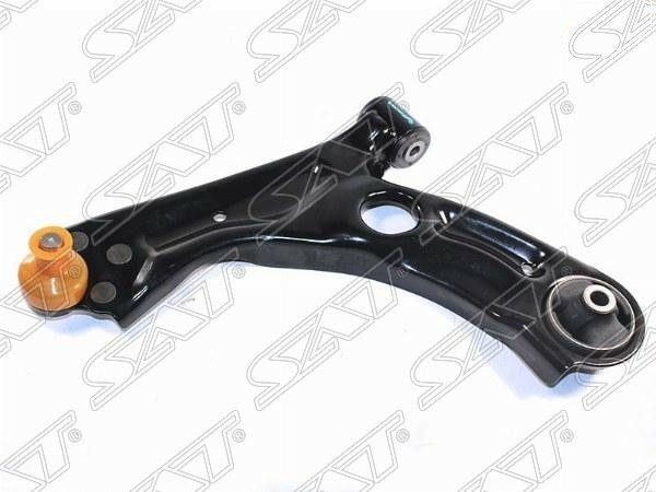 Рычаг подвески FR SAT ST-95017035 CHEVROLET AVEO 11-/COBALT 13-19/RAVON R4 16- LH