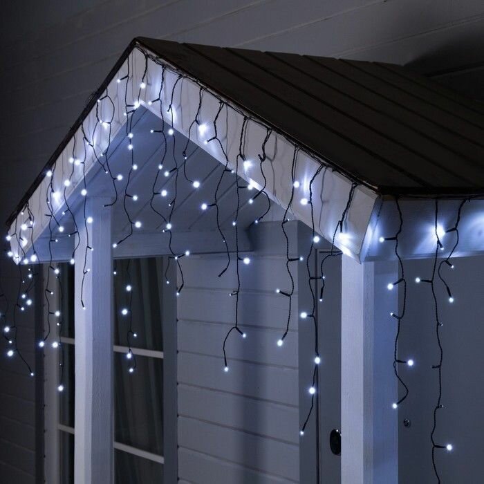 Гирлянда Бахрома 3 0.6 м, IP44, УМС, тёмная нить, 100 LED, свечение белое, мерцание, 24 В
